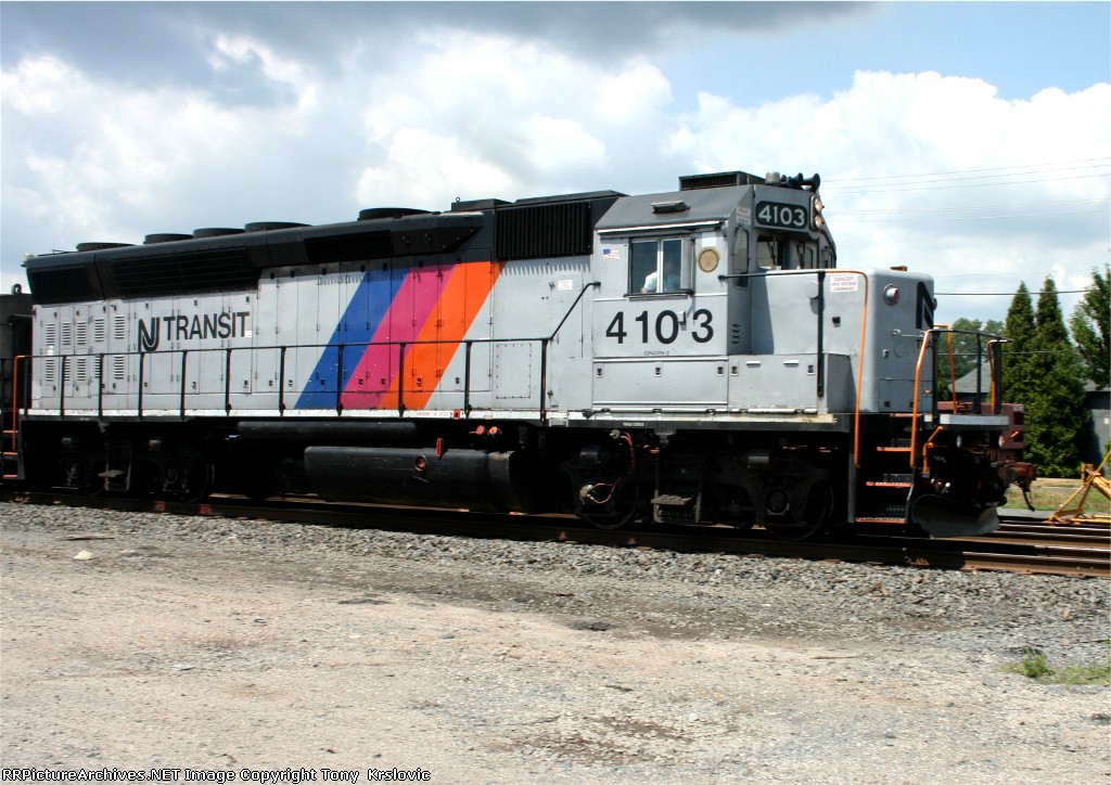NJT 4103 Ex-CNJ 3676 Hitting the rails on the Coast Line